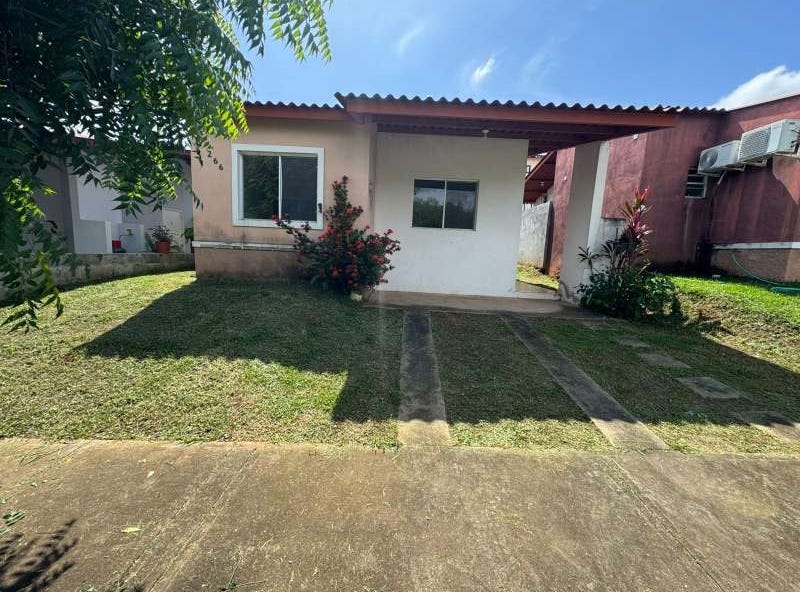 LA CHORRERA RESIDENCIAL LAS ARBOLEDAS BARRIO COLÓN, La Chorrera ...