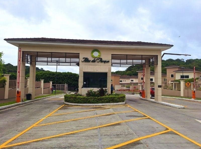 AVE. RICARDO J. ALFARO Y VIA CENTENARIO, DETRAS DE ALTA PLAZA unit: 82 ...