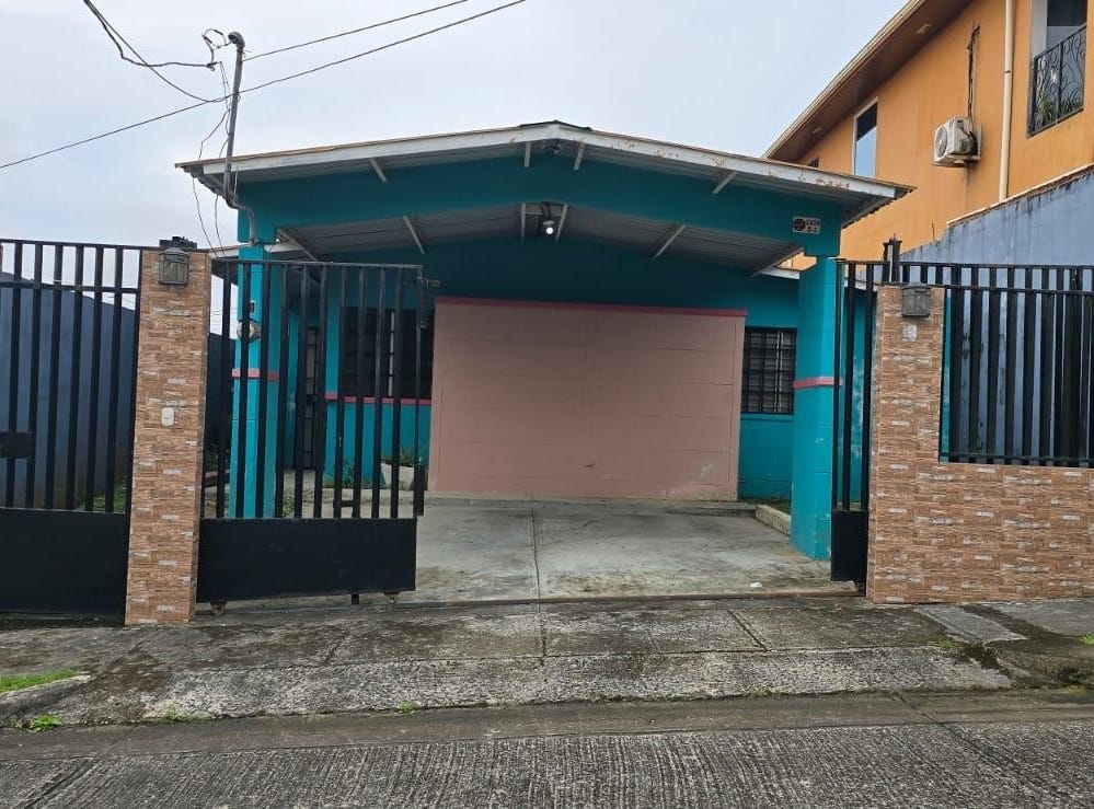 URBANIZACIÓN QUINTAS DEL PILÓN unit: B19, Colón, Colón House for Sale ...