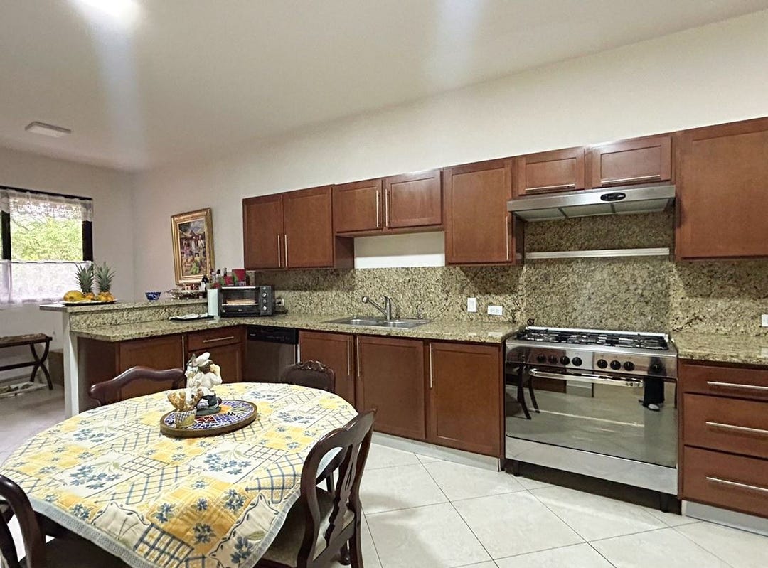 PH EMBASSY CLUB, CLAYTON, Panama - Clayton, Panamá, Panama - Clayton ...