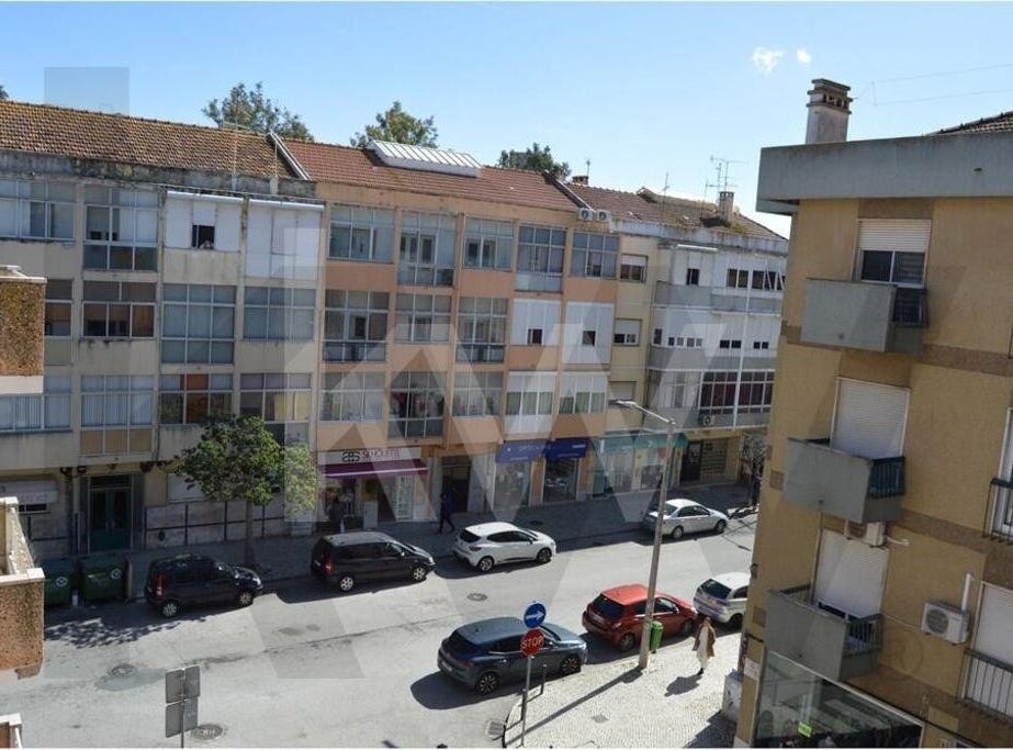 Alverca do Ribatejo e Sobralinho, Lisbon Apartment for Sale ...