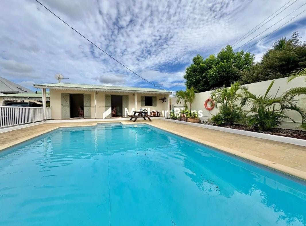 Saint-Pierre, Saint-Pierre 97432 House for Sale - RealEstate KH