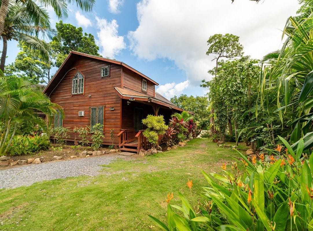 Sandy Bay Sundancer Cabanas, Roatan, Bay Islands Department Apartment ...