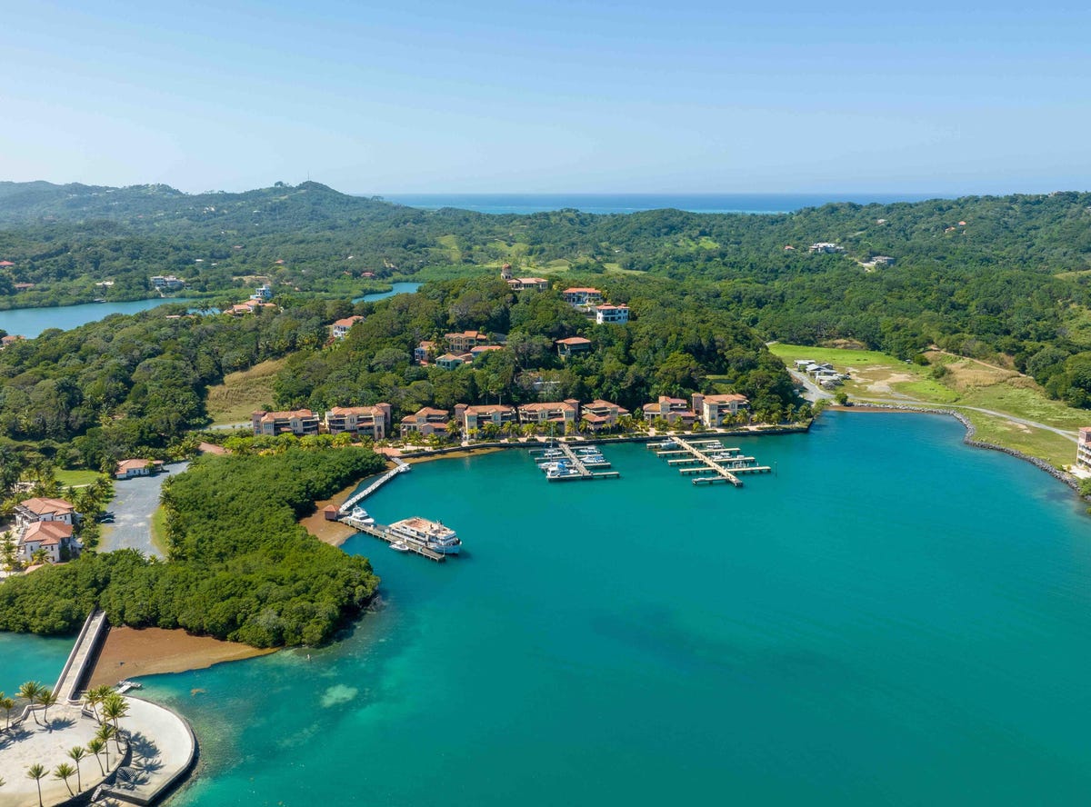 Parrot Tree Plantation, Roatan, Bay Islands Department Apartment for ...