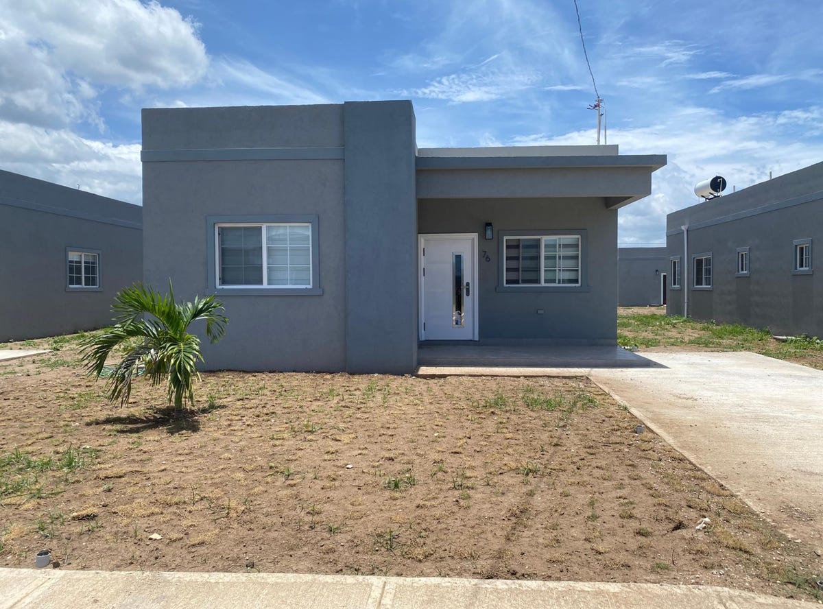 76 PORT RIDGE ESTATE, Greater Portmore, Saint Catherine Parish House ...