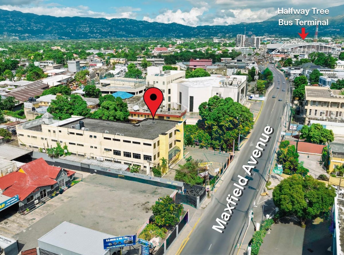 137 MAXFIELD AVENUE, KINGSTON, Kingston 10, St. Andrew Parish Land ...