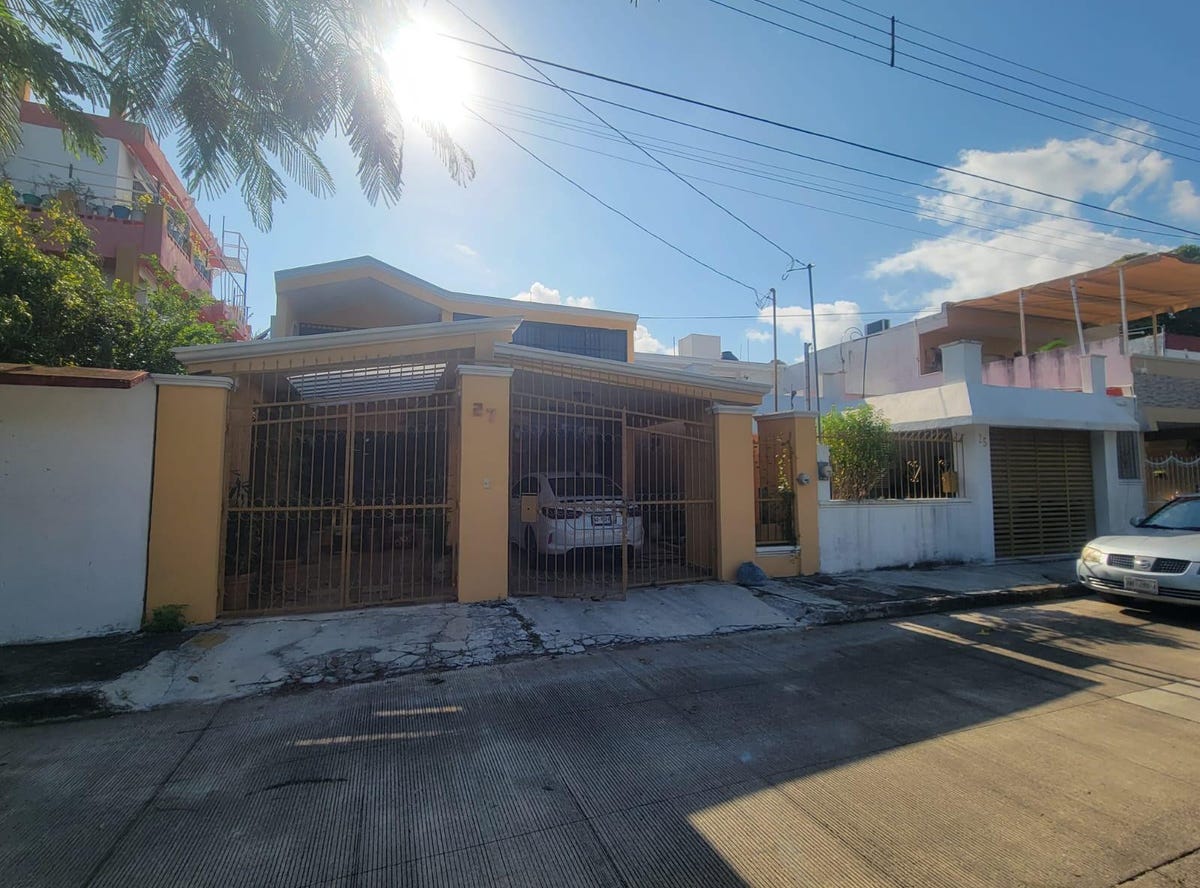 C. 3-B 25, 77509 Cancún, Q.R., Mexico, Cancún, Quintana Roo 77509 House ...