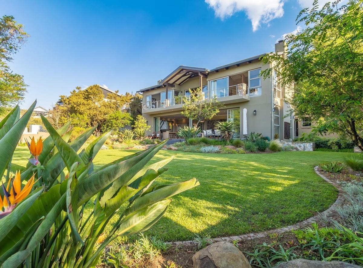 Waterfall Country Estate North, Midrand, Gauteng 2090 House for Sale ...