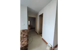 Sathon Bridge Tower Soi Charoen Nakhon 18, Bang Lamphu Lang, Khlong San ...