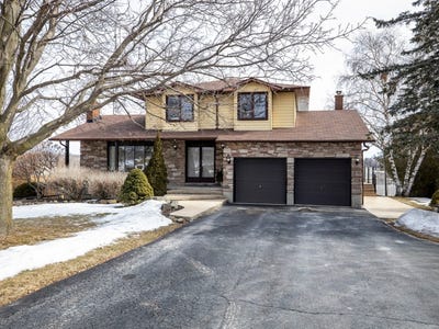 Property for Sale in Canada - realestate.com.au