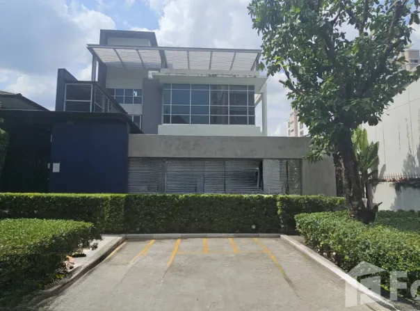 1490 ถนน พระรามที่ 4, คลองเตย, กรุงเทพมหานคร, 10110 ประเทศไทย, คลองเตย ...