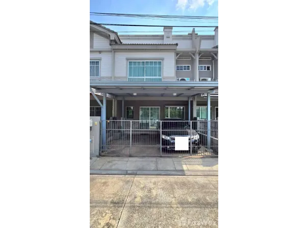 Ban Nanthawan Bangna Km.7, Bang Kaeo, Bang Phli, Samut Prakan, 10540 ...