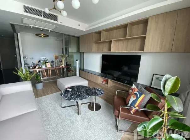 Siamese Surawong, 75 Sap Road, Si Phraya, Bang Rak, Bangkok, 10500 ...