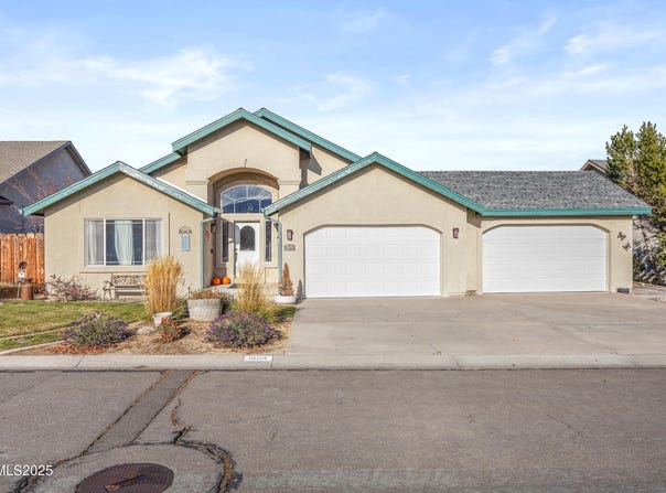 1608 Evergreen Drive, Carson City, NV 89703 House for Sale - realestate ...