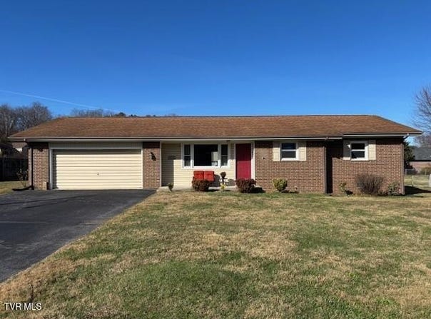 288 Independence Drive, Bristol, VA 24201 House for Sale - realestate ...