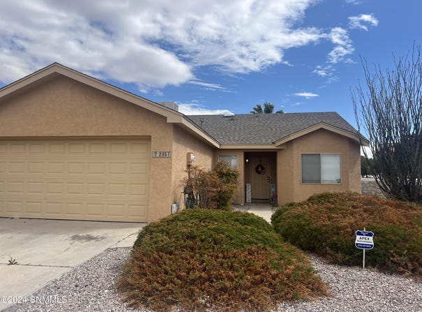 2357 Don Roser Drive Drive, Las Cruces, NM 88011 House for Sale ...