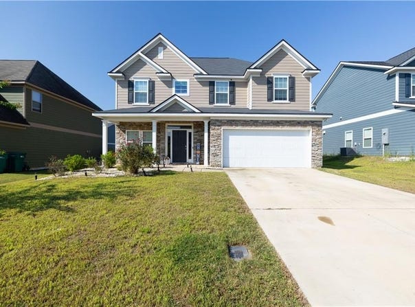 115 Red Oak Place, Smiths Station, AL 36877 House for Sale - realestate ...