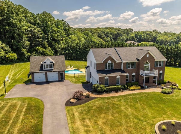 3293 STUART DRIVE, MOUNT AIRY, MD 21771 House for Sale - realestate.com.au