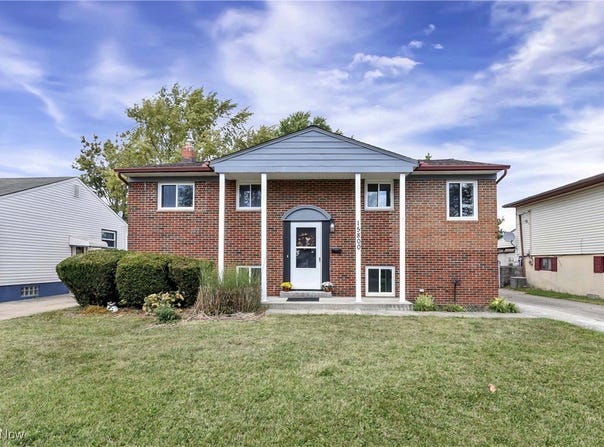 15800 Holland Road, Brook Park, OH 44142 House for Sale - realestate.com.au