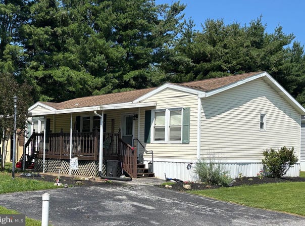 715 LAURA LANE, YORK, PA 17402 House for Sale - realestate.com.au