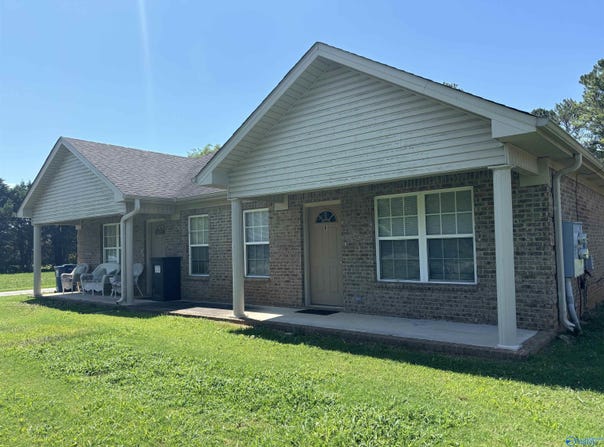 136 Riverside Drive, Huntsville, AL 35811 Townhouse for Rent ...