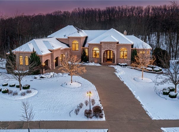 6752 Rivercrest Drive, Brecksville, OH 44141 House for Sale - RealEstate KH