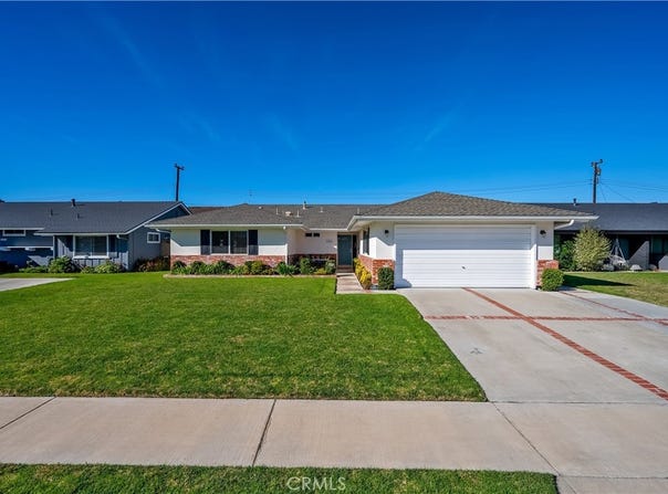 19411 Pitcairn Lane, Huntington Beach, CA 92646 House for Sale ...