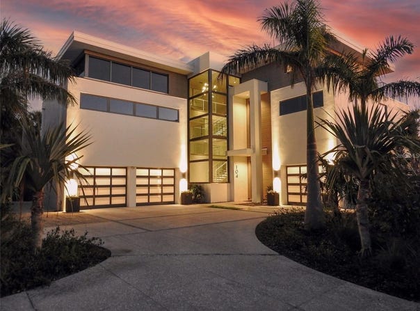 104 SUNSET LANE, HOLMES BEACH, FL 34217 House for Sale - realestate.com.au