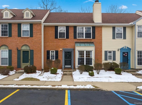 20 Yorkshire Terrace, Washingtonville, NY 10992 Apartment for Sale ...