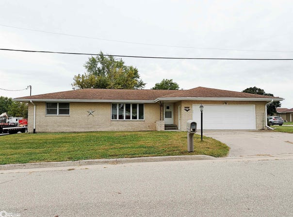 2042 St Paul 2nd Street, Saint Paul, IA 52657 House for Sale ...