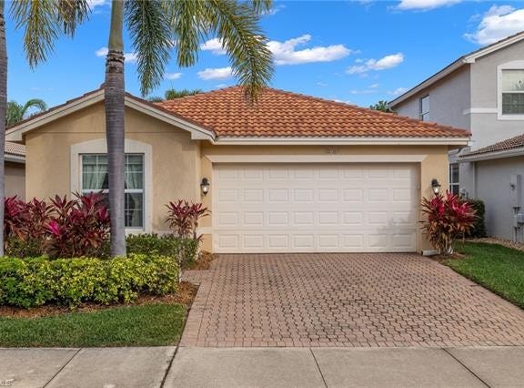 10309 Crepe Jasmine LN, FORT MYERS, FL 33913 House for Sale ...