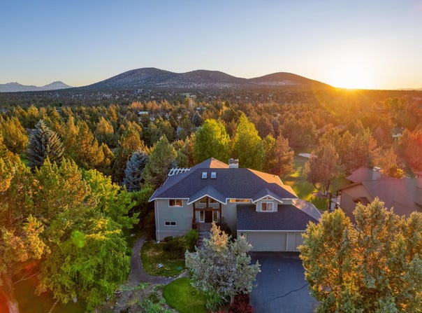 1927 Mountain Quail Drive, Redmond, OR 97756 House for Sale ...