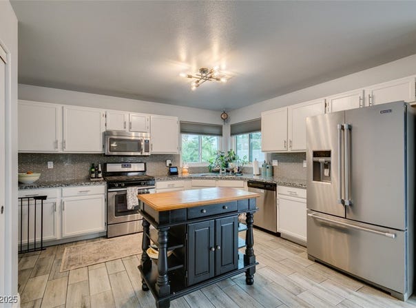 7804 Wind Drift Road, Las Vegas, NV 89149 House for Sale - realestate ...
