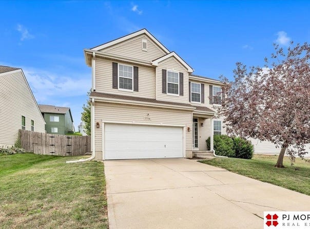 7714 N 107th Avenue, Omaha, NE 68122 House for Sale - realestate.com.au