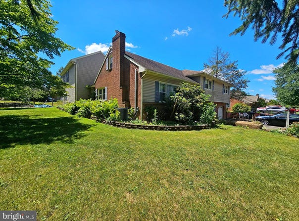 2300 MAYFAIR DRIVE, LANCASTER, PA 17603 House for Sale - realestate.com.au