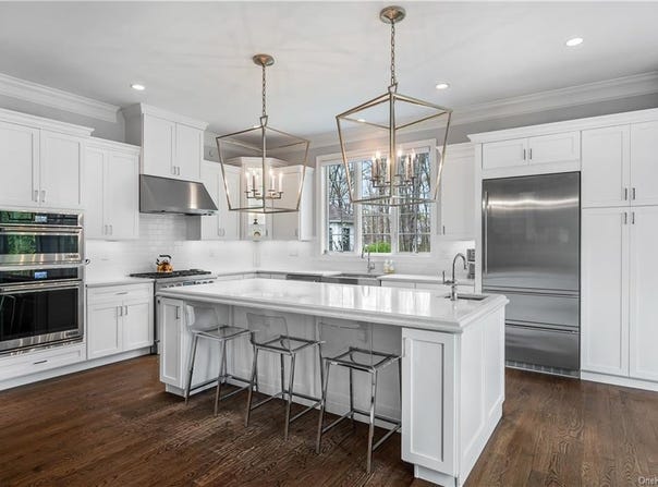 17 Carol Court, Rye, NY 10573 House for Sale - realestate.com.au