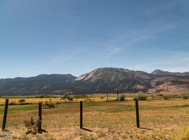 1710 Slide View Way lot: Northernmost Lot On The East Side Of The ...