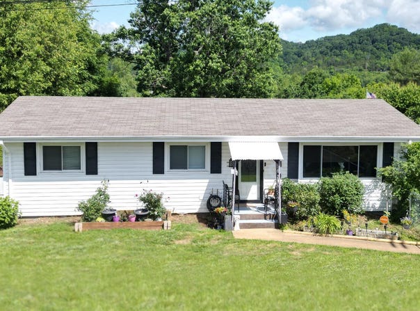 102 Hemlock Road, Bristol, TN 37620 House for Sale - realestate.com.au
