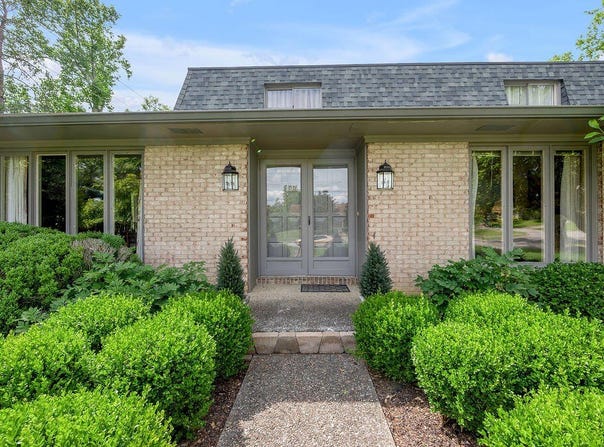 999 Lakeland Drive, Lexington, KY 40502 House for Sale - realestate.com.au