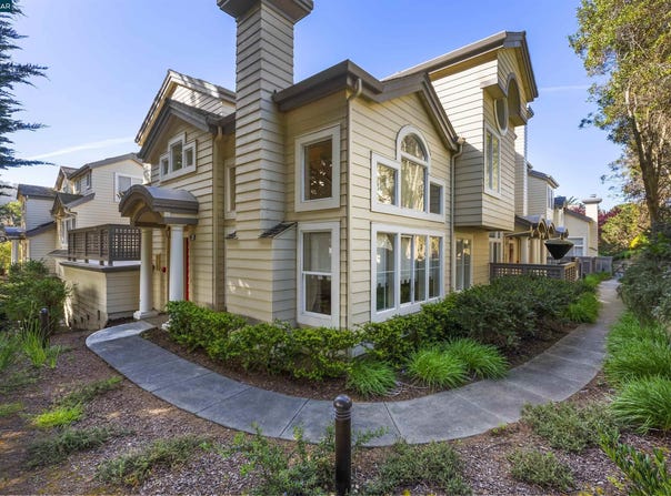 156 Patrick Way, Half Moon Bay, CA 94019 Townhouse for Sale ...