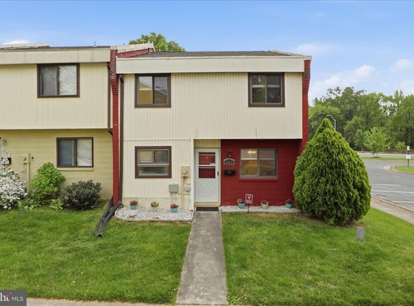 8642 BRAE BROOKE Drive, LANHAM, MD 20706 Townhouse for Sale - RealEstate KH
