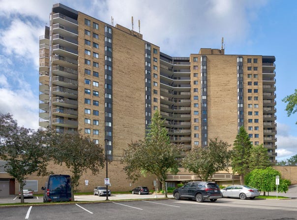 4300 Place des Cageux, Chomedey, Québec H7W4Z3 Apartment for Sale ...