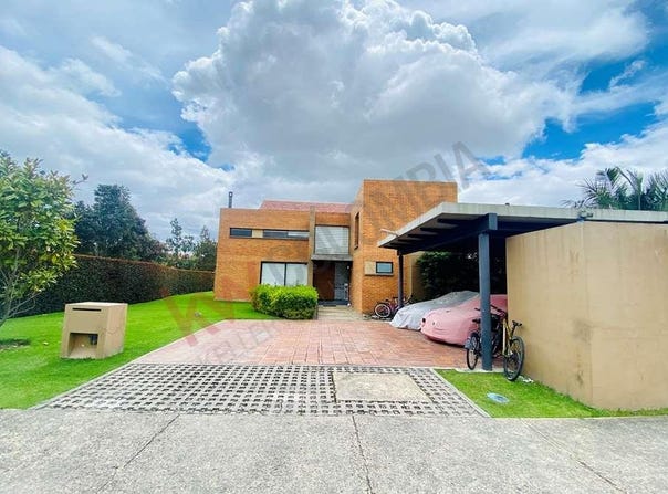 Hacienda Fontanar del Río, Chía, Cundinamarca 250008 House for Sale ...