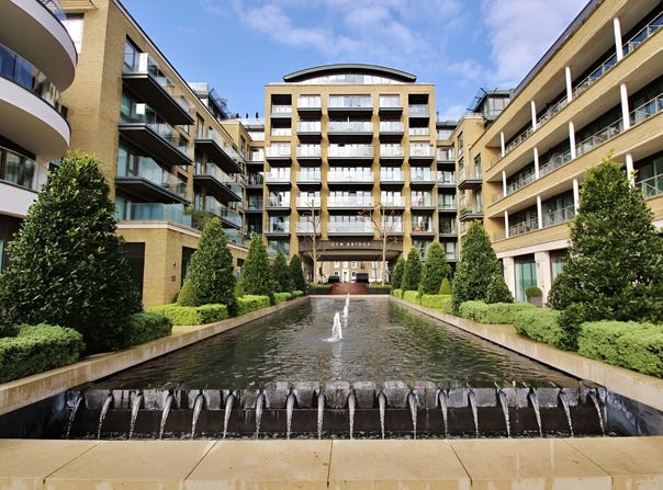 Quayside House 8 Kew Bridge Road, London, England TW8 0FD Apartment for ...
