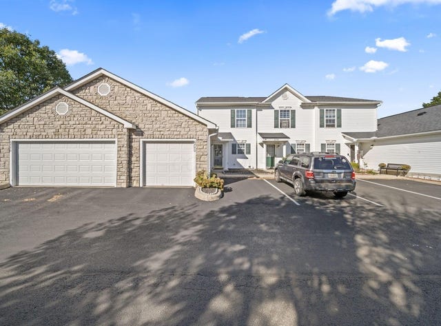 6772 Hamler Drive unit: 25B, Canal Winchester, OH 43110 Apartment for ...