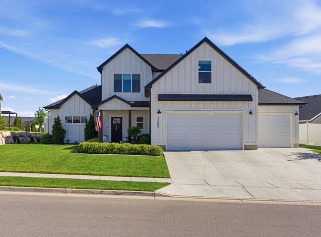 1364 E BEECHWOOD Dr, Layton, UT 84040 House for Sale - RealEstate KH