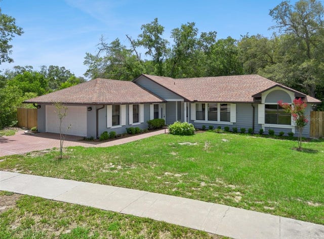 125 DONNA CIRCLE, SANFORD, FL 32773 House for Sale - realestate.com.au