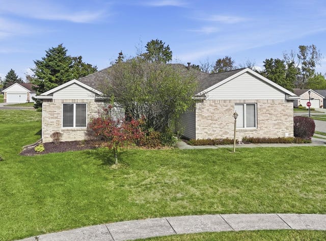 733 Big Boulder Cove, Fort Wayne, IN 46845 House for Sale - realestate ...