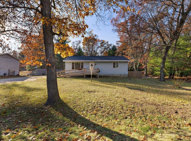 6779 Automobile Road, Twin Lake, MI 49457 House for Sale - realestate.com.au