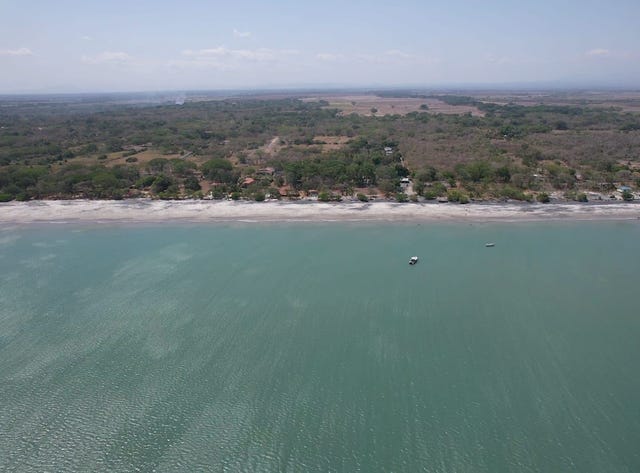 Playas - Juan Hombron, Cocle, Address available on request Land for ...